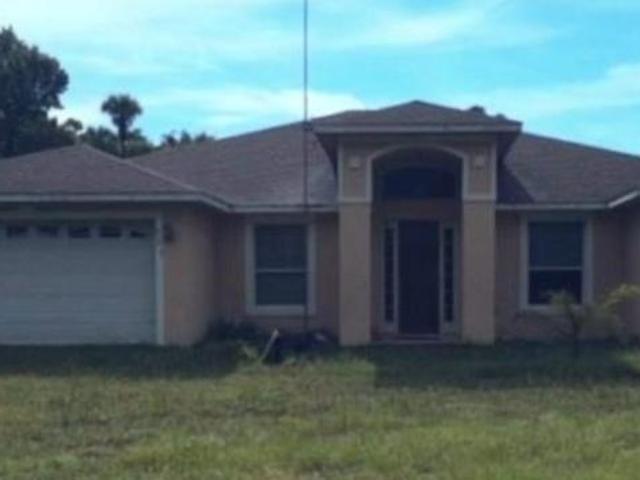 533 Tiffany Ln, Sanford, FL 32773