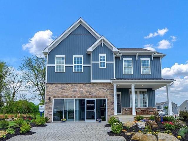 533 Trolley Ln, Sellersville, PA 18960