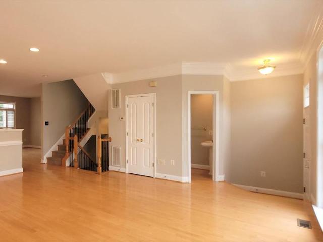 5344 Blue Aster Circle