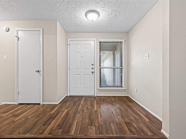 5346 King Richard Drive