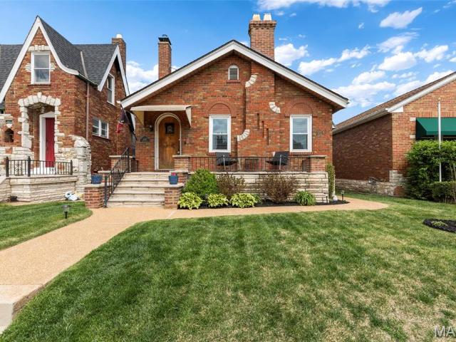 5347 Tholozan Ave, St. Louis, MO 63109 | MLS #26022 | Compass