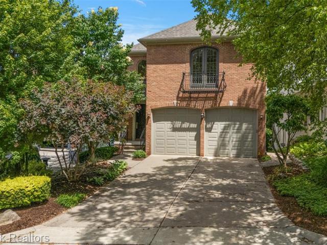 5348 Sunnycrest Drive