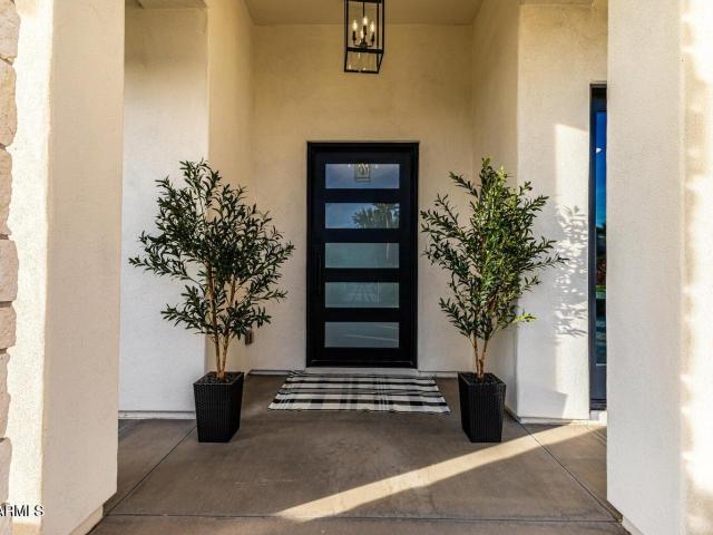 5348 W Encanto Verde Drive