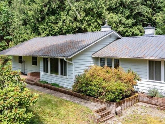 53493 Shular Rd, Rockport, WA 98283