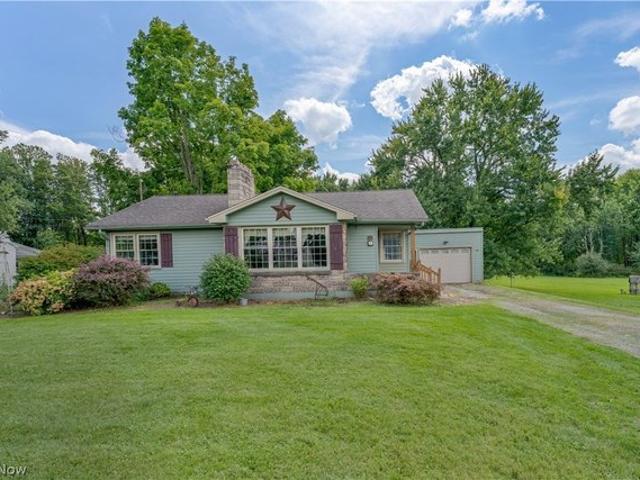 5349 Middletown Rd E, New Middletown, OH 44442