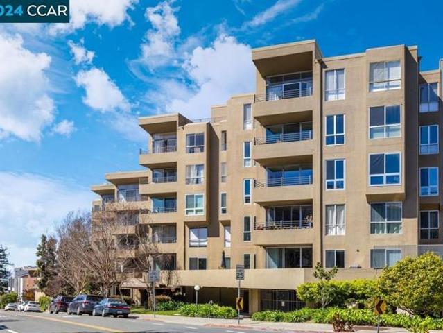 5340 Broadway Terrace #408, Oakland, CA 94618