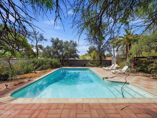 5340 E Burns St, Tucson, AZ 85711