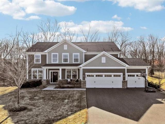 5340 Garland Ln N, Plymouth, MN 55446