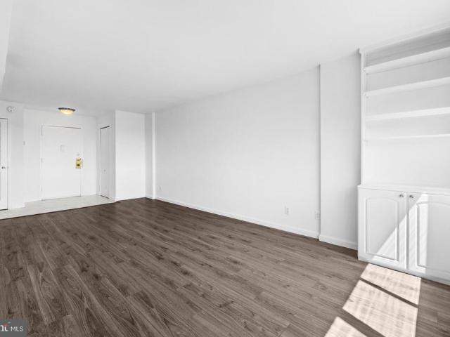 5340 Holmes Run Parkway # 1102