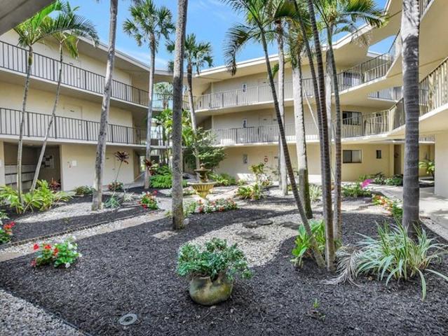 5340 Las Verdes Cir Apt 208, Delray Beach, FL 33484