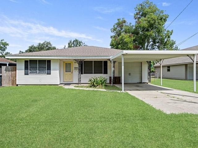 5341 North St, Groves, TX 77619