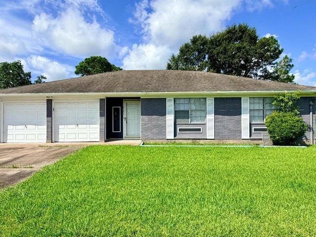 5341 Austin Ave, Port Arthur, TX 77640