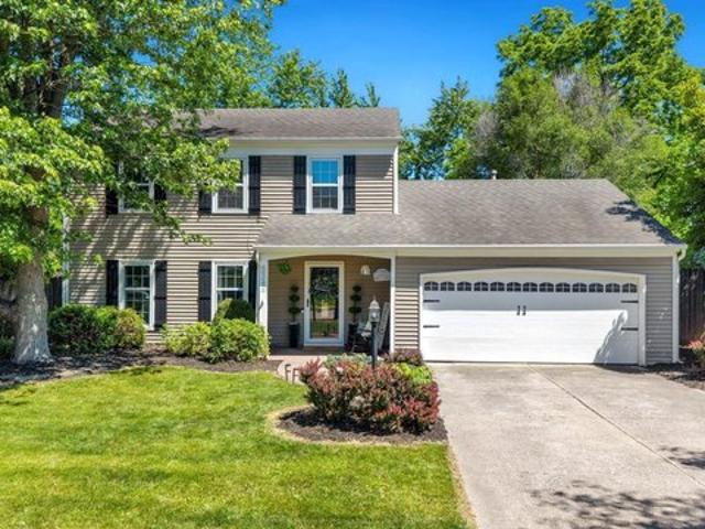 5341 Brookfarm Pl, Fort Wayne, IN 46835