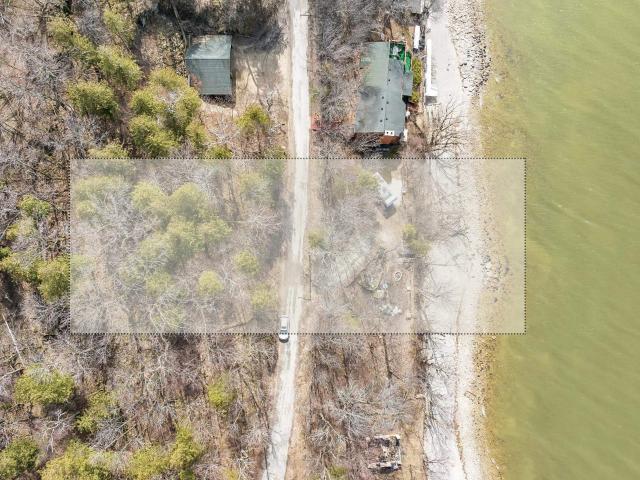 5341 Edgewater Beach Rd, Green Bay, WI 54311 | MLS #50322 | Compass