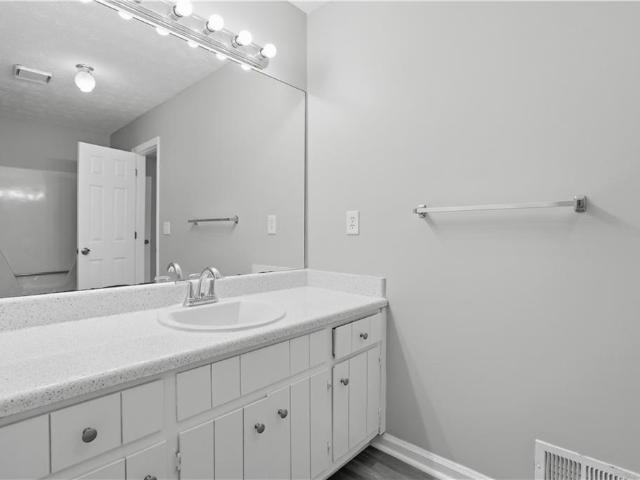 5342 Ridgemere Ct, Stone Mountain, GA 30083 | MLS #7760