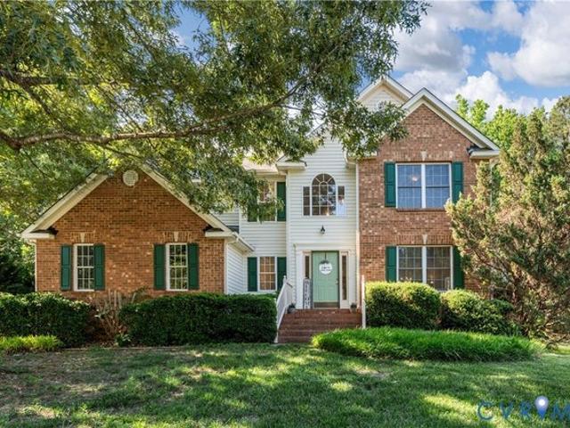 5343 Nairn Ln, Chester, VA 23831