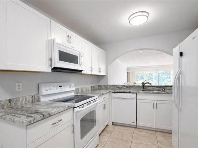 534 Augusta Blvd Apt E104, Naples, FL 34113