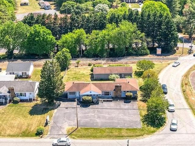 534 E King St, King, NC 27021