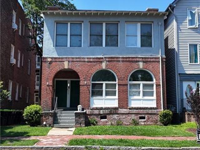 534 Hampton PL