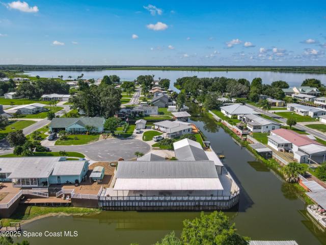 534 Minnow Ct, Kenansville, FL 34739 | MLS #1054 | Compass