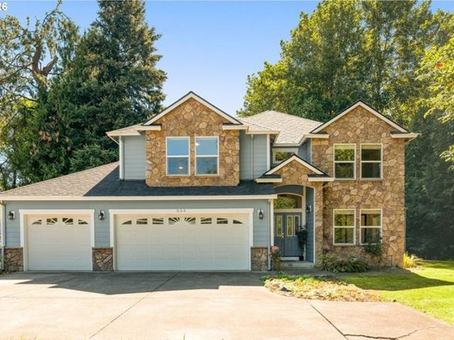 534 NE South Shore Rd, Portland, OR 97211