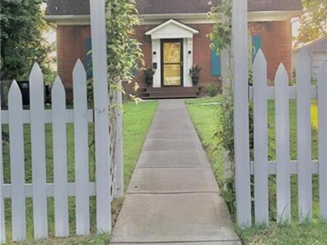 534 S Huttig Ave, Independence, MO 64053
