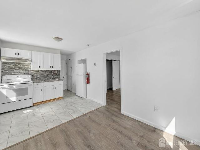 534 Roosevelt Avenue 3