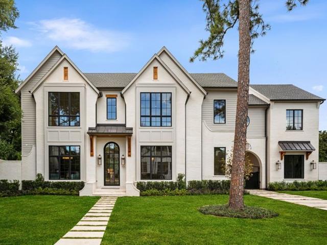 534 W Dana Ln, Piney Point Village, TX 77024