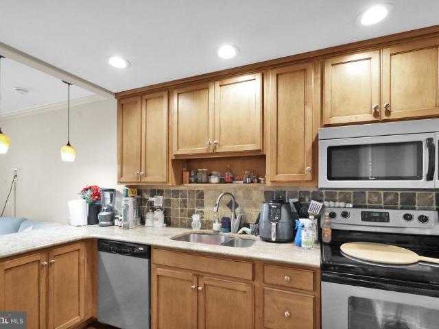 534 Walnut Street