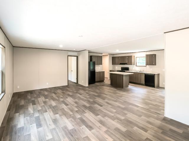 534 Tree Ridge