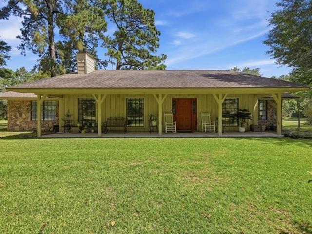 5354 Michell Rd, Orange, TX 77630
