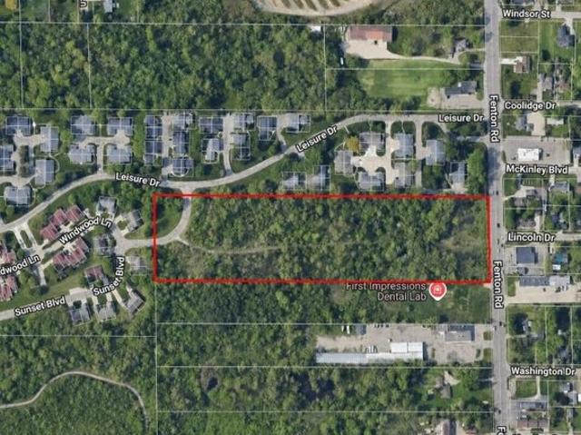 5354 Fenton Rd, Mundy Township, MI 48507