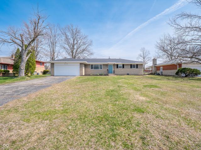 5355 N Kenmore Rd, Indianapolis, IN 46226 | MLS #22090 | Compass