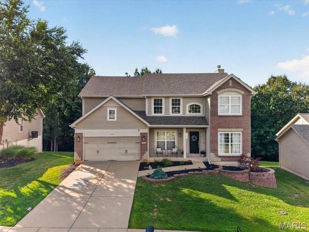 5355 Driftwood Dr, Imperial, MO 63052