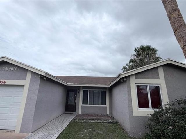 5356 NW 93rd Ter, Sunrise, FL 33351