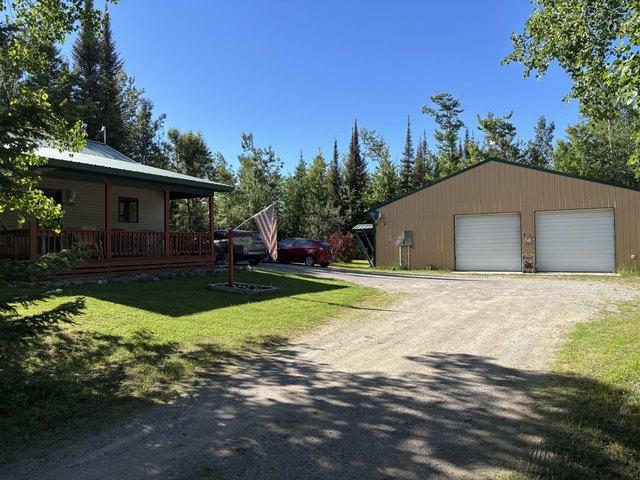 5356 Noffze Hwy, Hawks, MI 49743