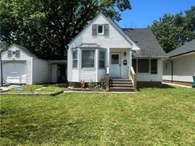 5356 Beechwood Ave, Maple Heights, OH 44137