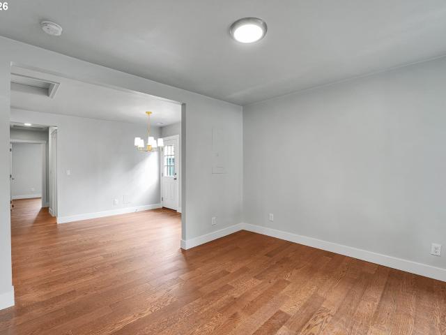 5356 SE 44th