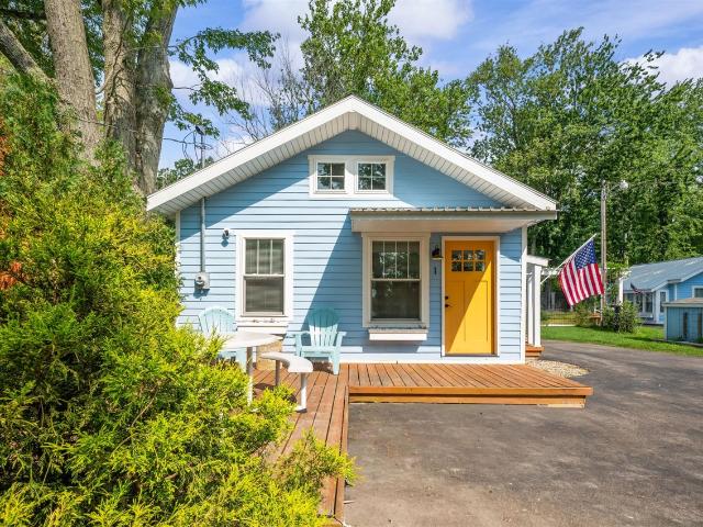 5358 Paw Lake Road