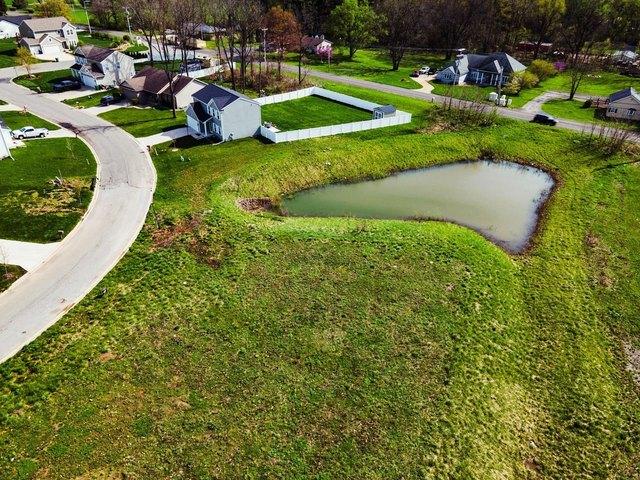 53592 Larne Dr, South Bend, IN 46628