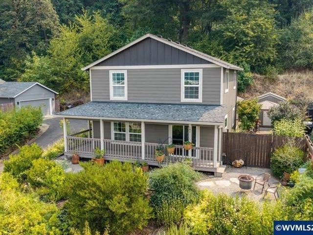 5359 Holly Loop SE, Turner, OR 97392