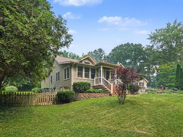5359 Riverside Drive