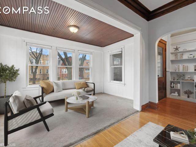 5359 W Berenice Ave 1, Chicago, IL