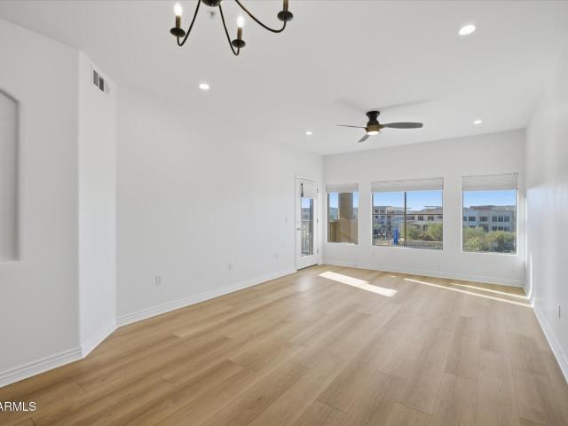 5350 E Deer Valley Dr, Unit 4429, Phoenix, AZ 85054 | MLS #6979