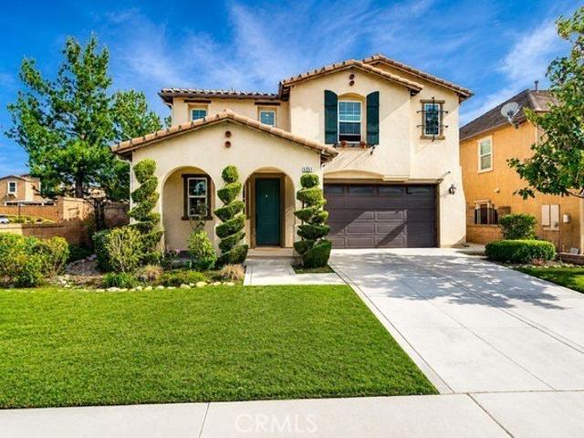 5351 Mazzulli Ct, Fontana, CA 92336
