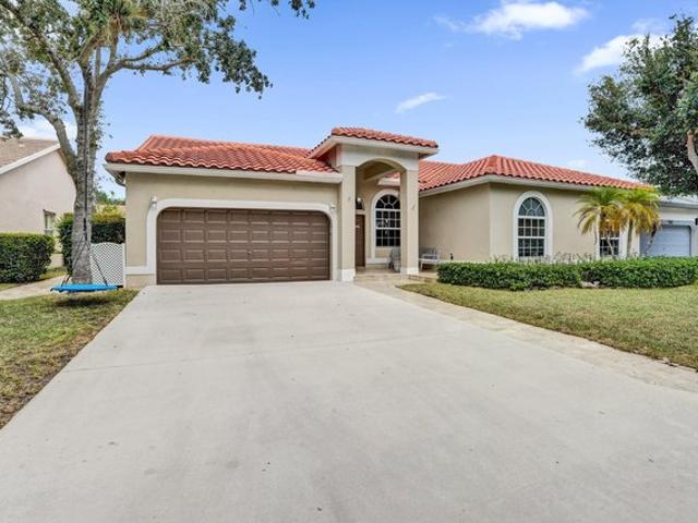 5351 NW 57th Ter, Coral Springs, FL 33067