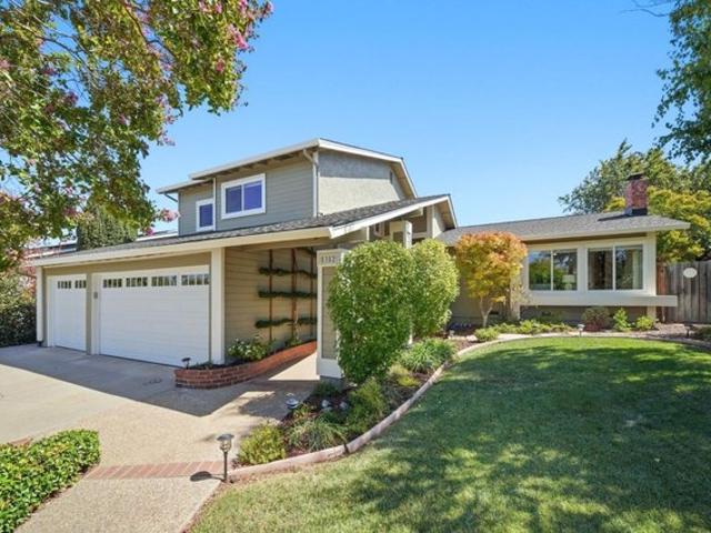 5352 Hounds Est, San Jose, CA 95135