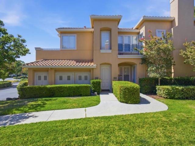 5352 Silver Garden Way