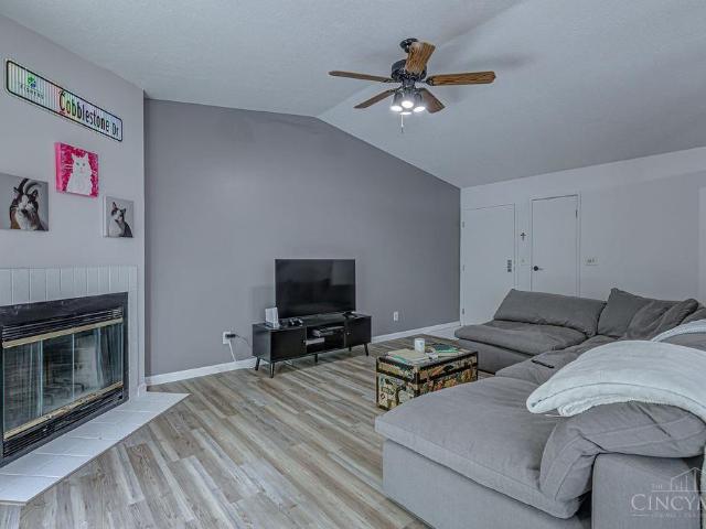 5352 Werk Road