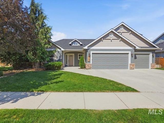 5353 N Mink Creek Ave, Meridian, ID 83646